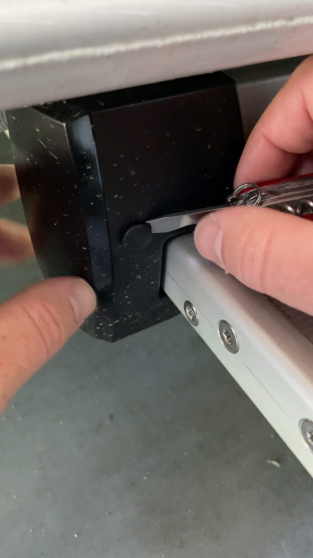 Thule step cleaning - GrandCali