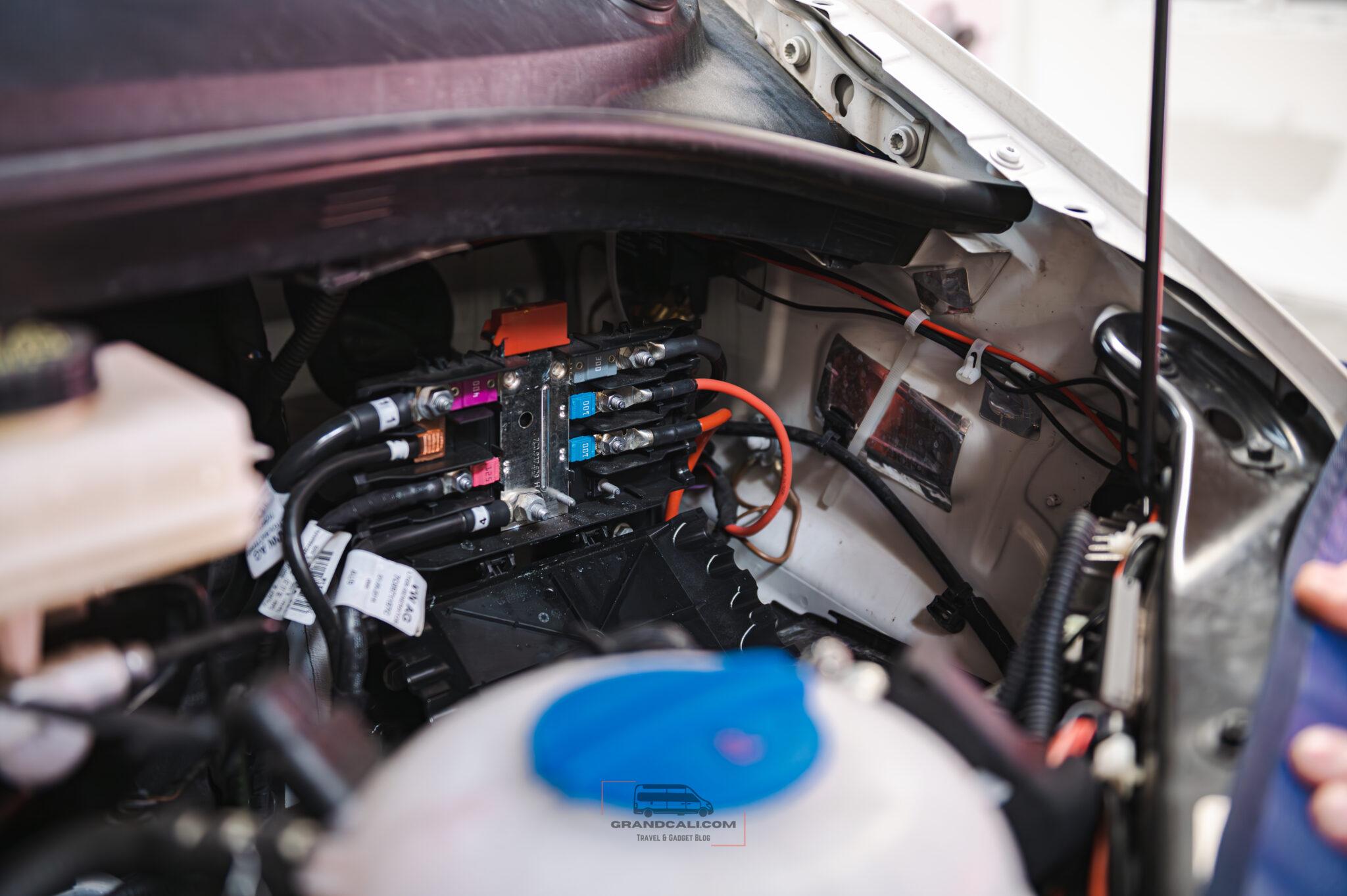 Car Electric Autarkiepaket für den Grand California - Umbau auf Lithium ...